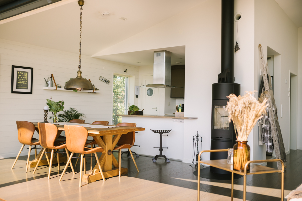 Ett hus ritat efter tomtens förutsättningar